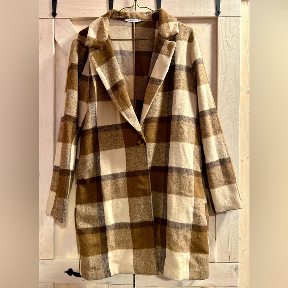 Staccato | Jackets & Coats | Staccato Plaid Shaggy Womens ...
